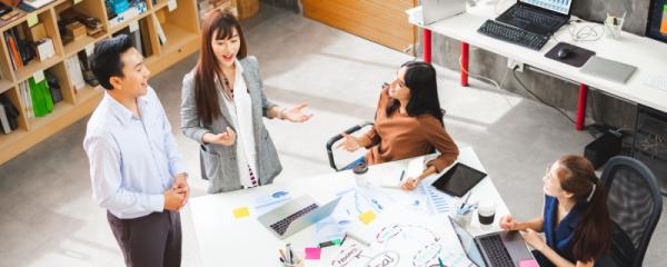 콘텐츠 관리 시스템cms Cms의 진화 콘텐츠 관리의 혁신과 미래를 대비하는 방법 Uiux 디자인 웹사이트 제작 디지털 마케팅 이파트